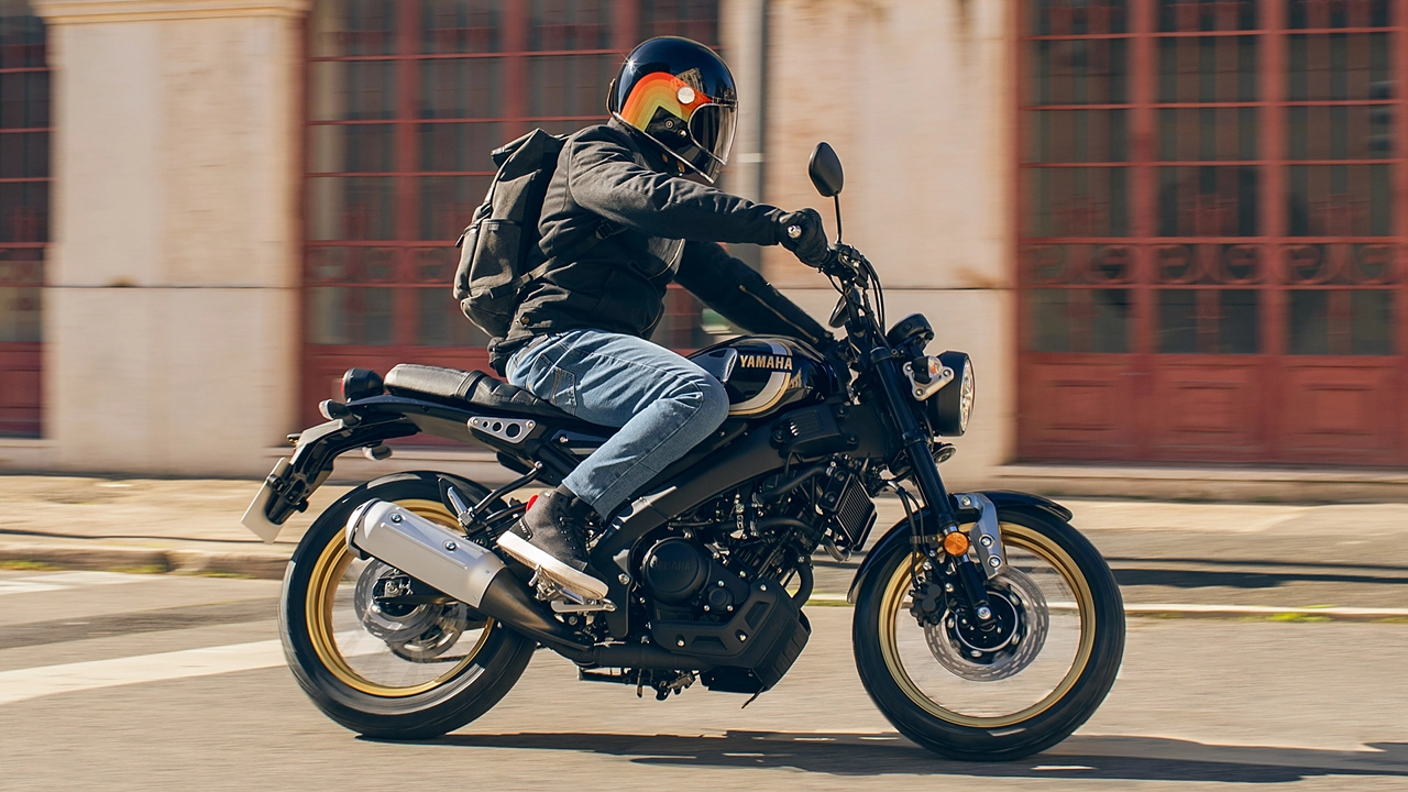 Yamaha XSR 125 Legacy Version Debuts | BikeKharido